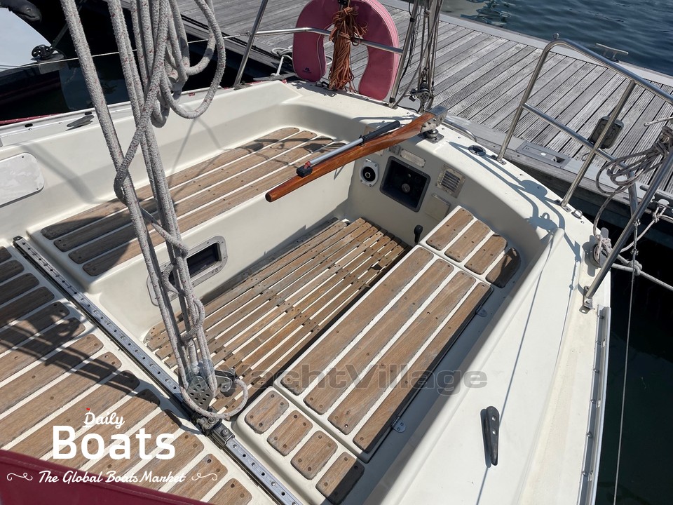 1984 Albin Marin 31 for sale. View price, photos and Buy 1984 Albin ...