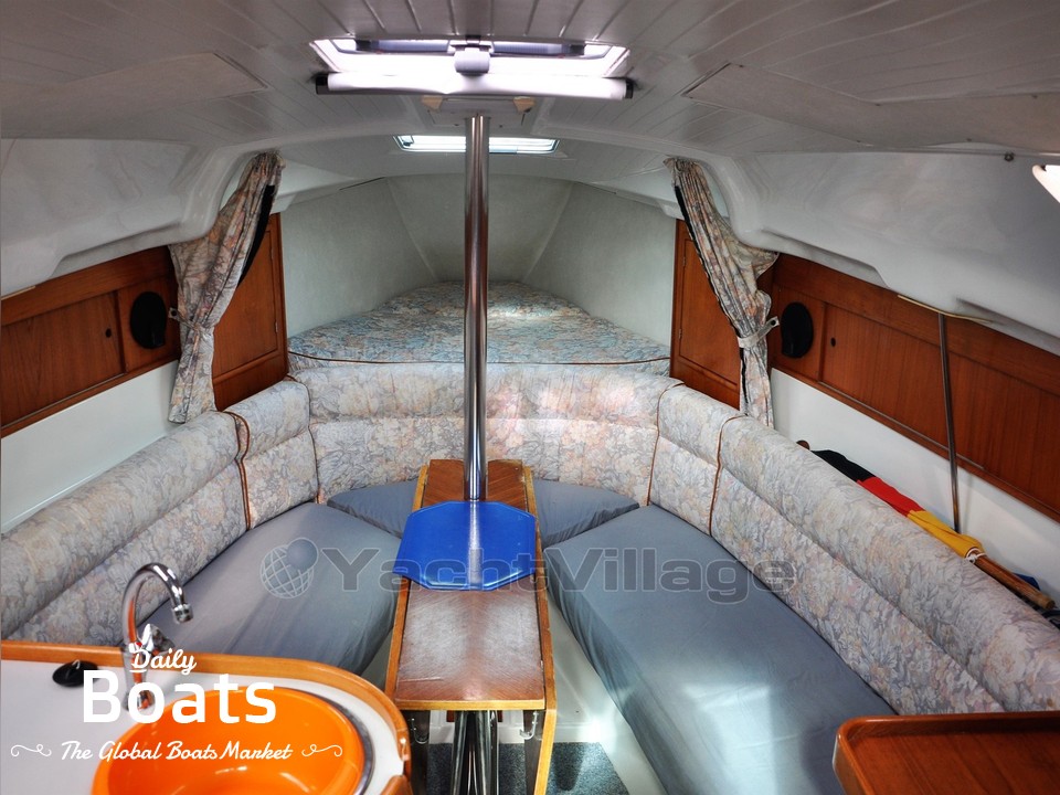 1992 Jeanneau Sun Way 29 for sale. View price, photos and Buy 1992 ...