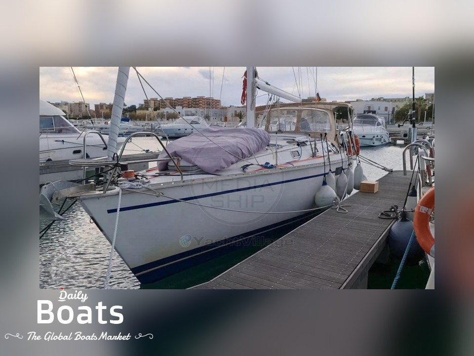 1992 Hunter Marine 37.5 Legend на продажу. Посмотреть цену, фотографии ...