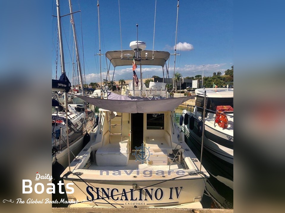 1984 Hatteras 32 for sale. View price, photos and Buy 1984 Hatteras 32 ...