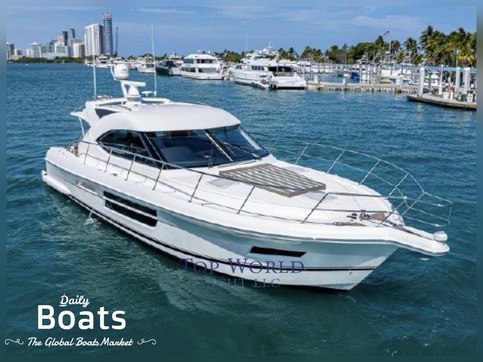 2015 Riviera Marine 5000 Sport Yacht for sale. View price, photos and ...