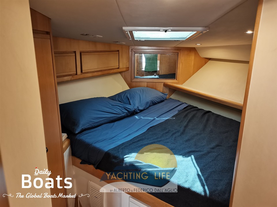 1997 Bertram Yacht 36' Convertible for sale. View price, photos and Buy ...