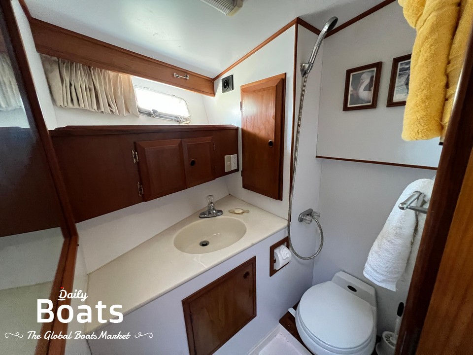 2001 DeFever 49 Motor Yacht for sale. View price, photos and Buy 2001 ...