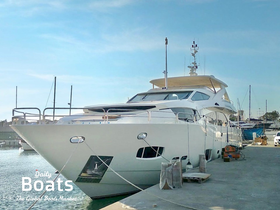 2010 Sunseeker 30M Yacht for sale. View price, photos and Buy 2010 ...