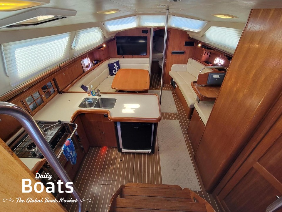 2007 Hunter 44 Deck Salon for sale. View price, photos and Buy 2007 ...