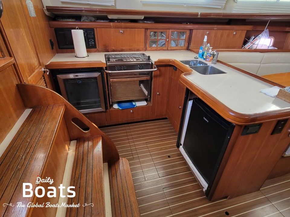 2007 Hunter 44 Deck Salon for sale. View price, photos and Buy 2007 ...