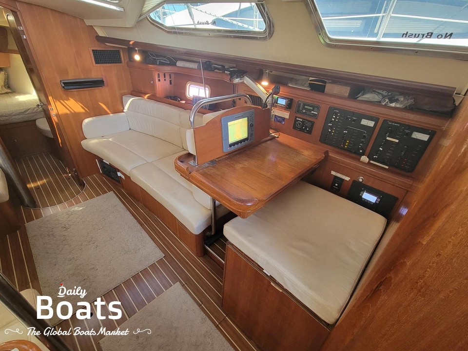 2007 Hunter 44 Deck Salon for sale. View price, photos and Buy 2007 ...