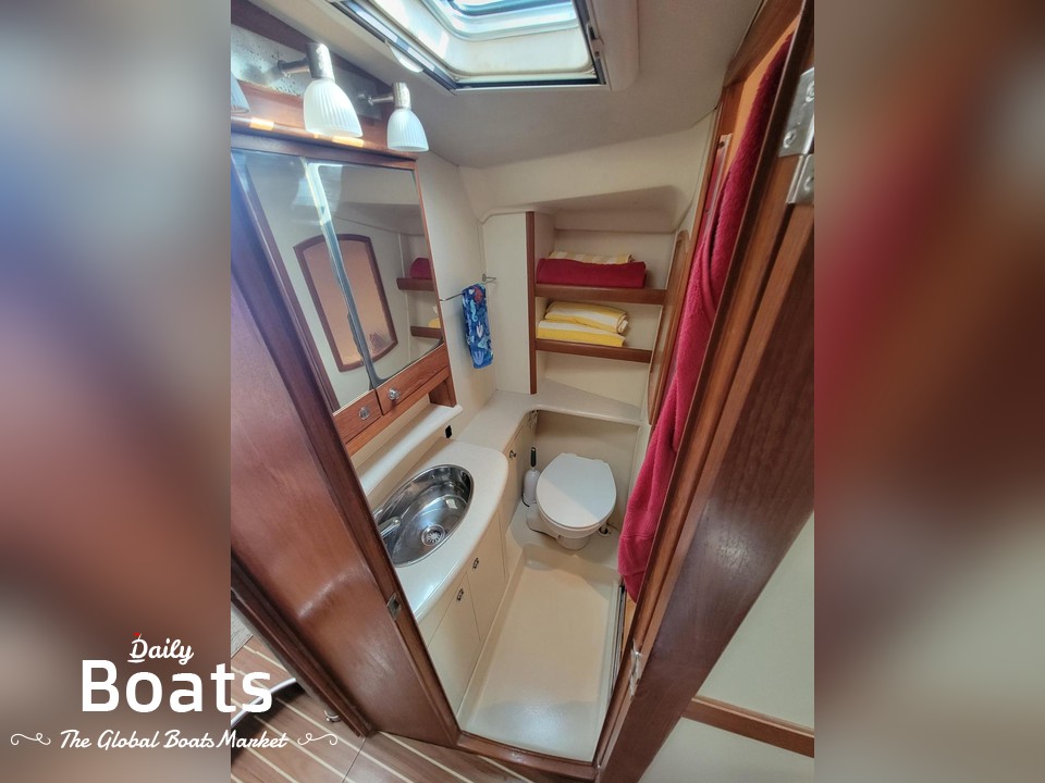 2007 Hunter 44 Deck Salon for sale. View price, photos and Buy 2007 ...