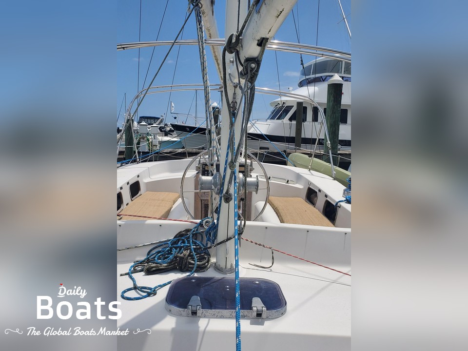 1988 Irwin Ketch for sale. View price, photos and Buy 1988 Irwin Ketch ...