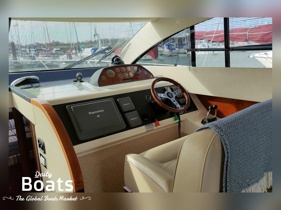 2008 Fairline Phantom 40 for sale. View price, photos and Buy 2008 ...