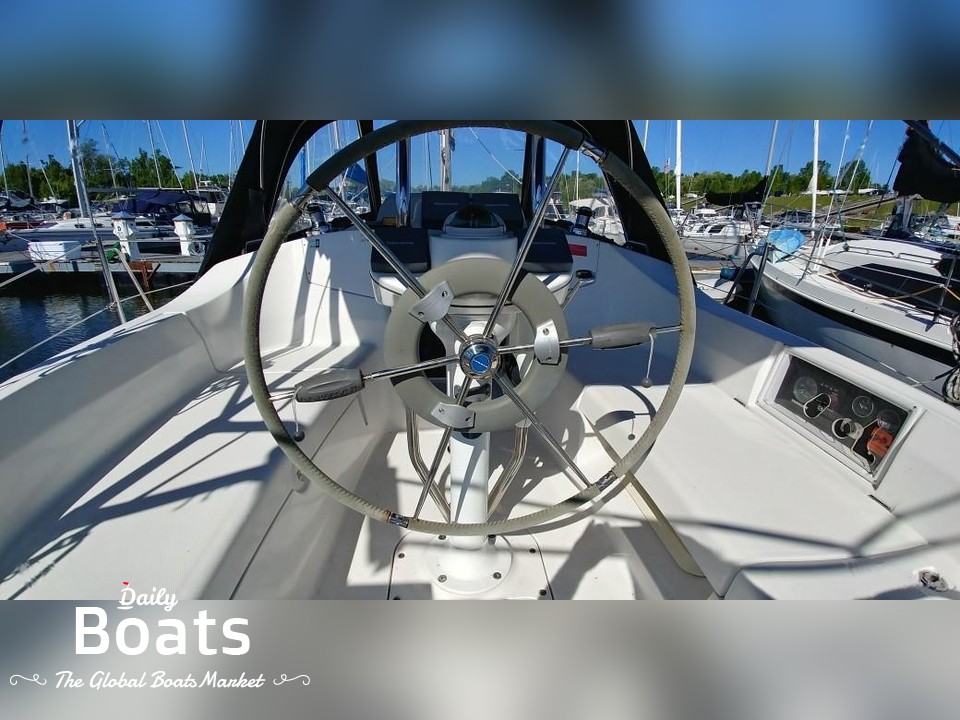 2006 Hunter 33 for sale. View price, photos and Buy 2006 Hunter 33 #486366