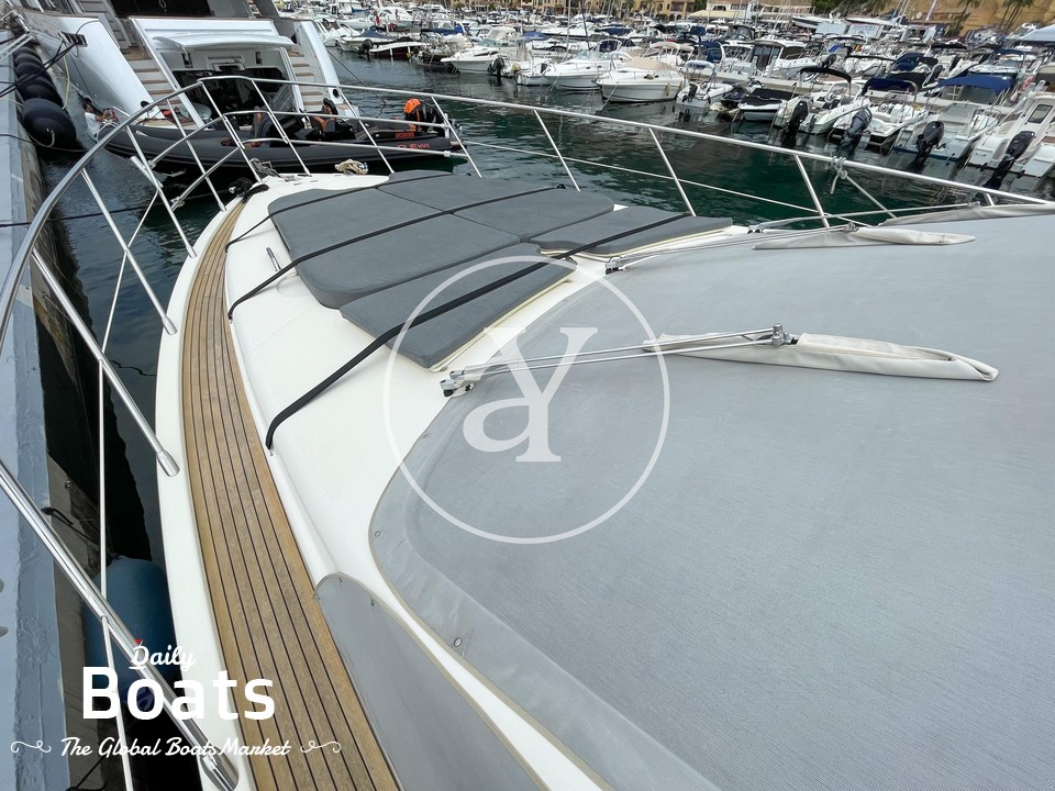 2006 Azimut 62 Fly for sale. View price, photos and Buy 2006 Azimut 62 ...