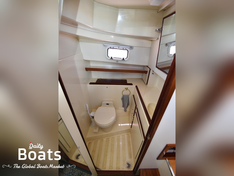 2001 Camano 31 Trawler for sale. View price, photos and Buy 2001 Camano ...