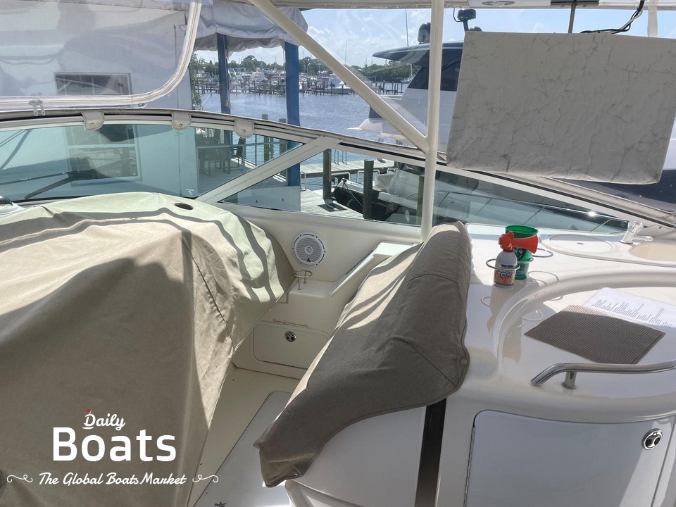2001 Sea Ray 540 Cockpit Motor Yacht for sale. View price, photos and ...