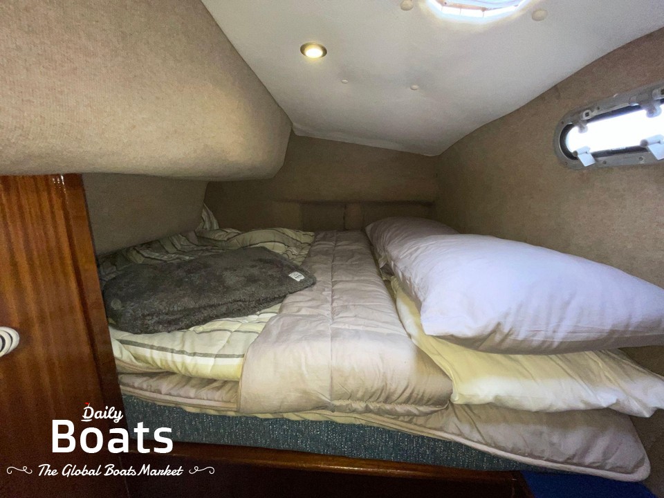 1996 Solaris Sunstar 32 for sale. View price, photos and Buy 1996 ...