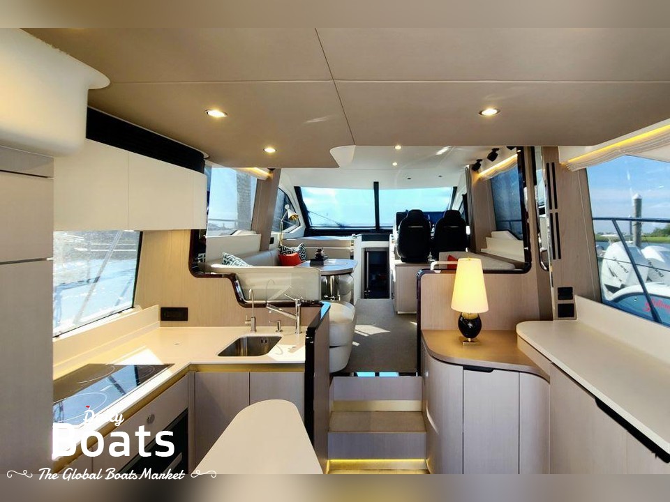 2019 Azimut 55 Flybridge for sale. View price, photos and Buy 2019 ...