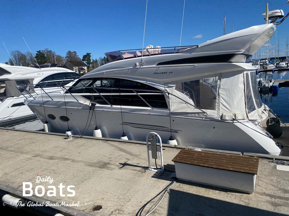 2014 Princess 43 for sale. View price, photos and Buy 2014 Princess 43 ...