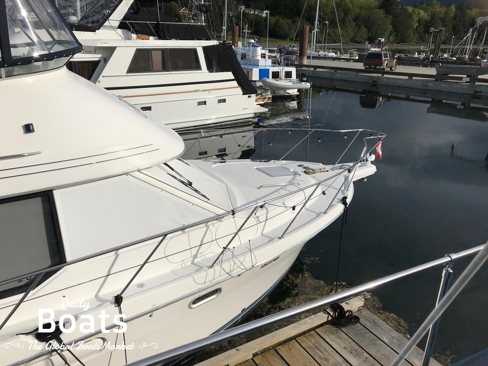 1998 Bayliner 4087 Aft Cabin Motoryacht for sale. View price, photos ...
