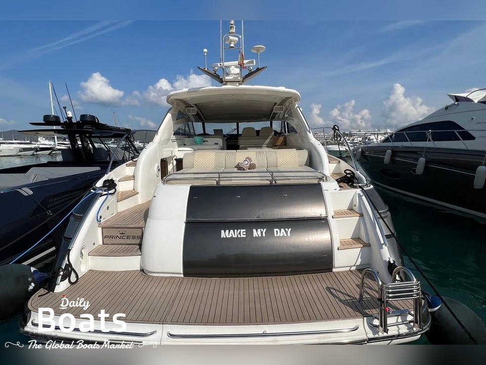 2005 Princess V58 for sale. View price, photos and Buy 2005 Princess ...