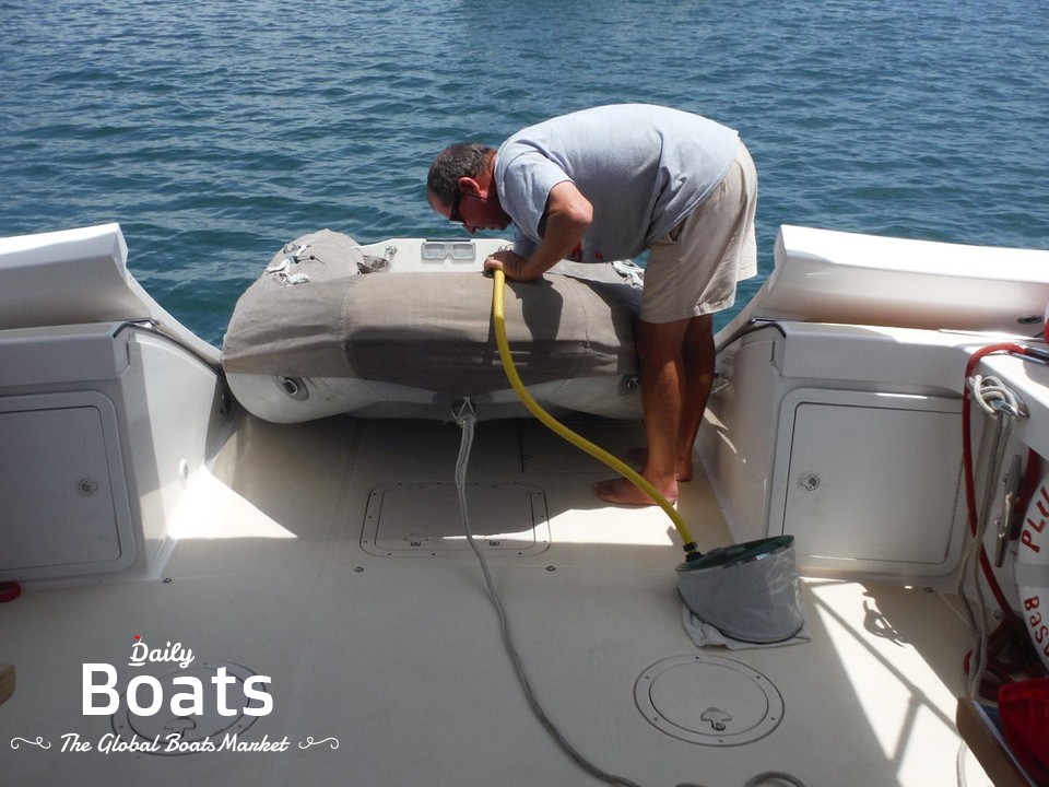 2006 True North 38 for sale. View price, photos and Buy 2006 True North ...