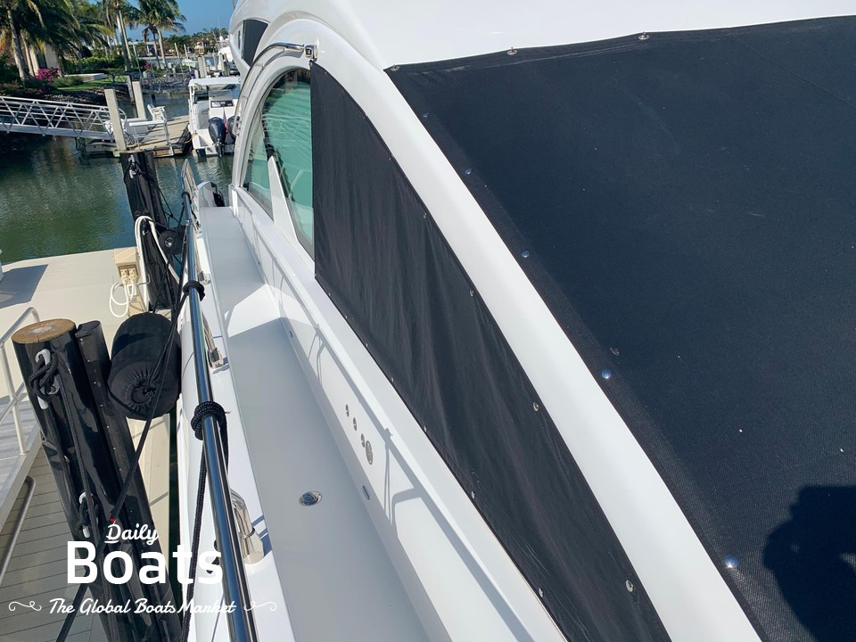 2020 Cruisers Yachts 60 Fly for sale. View price, photos and Buy 2020 ...