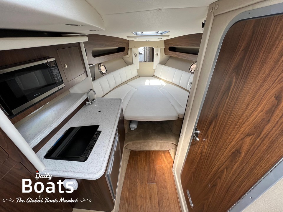 2019 Rinker 290 Ex for sale. View price, photos and Buy 2019 Rinker 290 ...