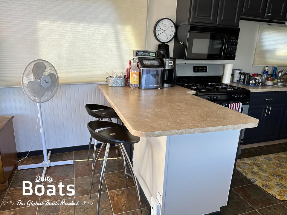 1998 Fun Country 56 Houseboat for sale. View price, photos and Buy 1998 ...