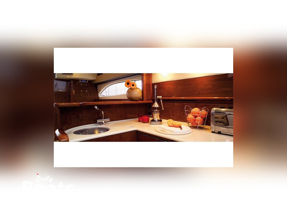 2005 Princess 45 Flybridge for sale. View price, photos and Buy 2005 ...