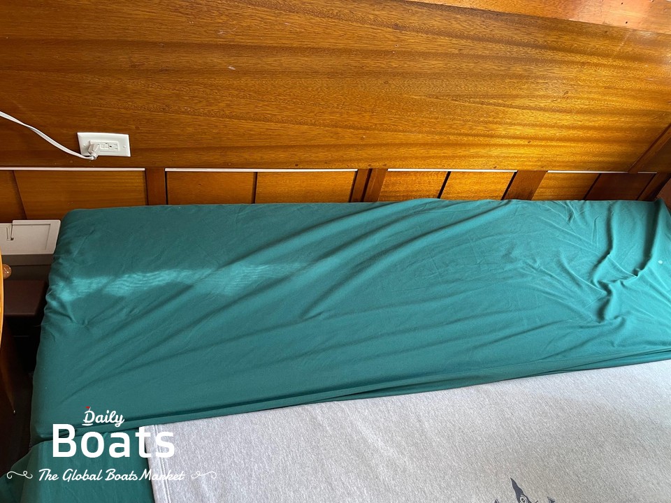 1977 Pequod 34 Sportfish for sale. View price, photos and Buy 1977 ...