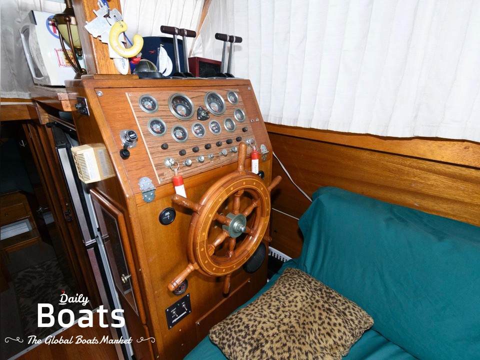 1977 Pequod 34 Sportfish for sale. View price, photos and Buy 1977 ...