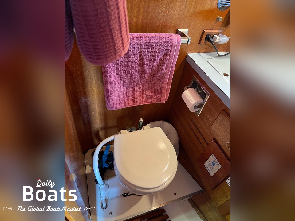 1977 Pequod 34 Sportfish for sale. View price, photos and Buy 1977 ...