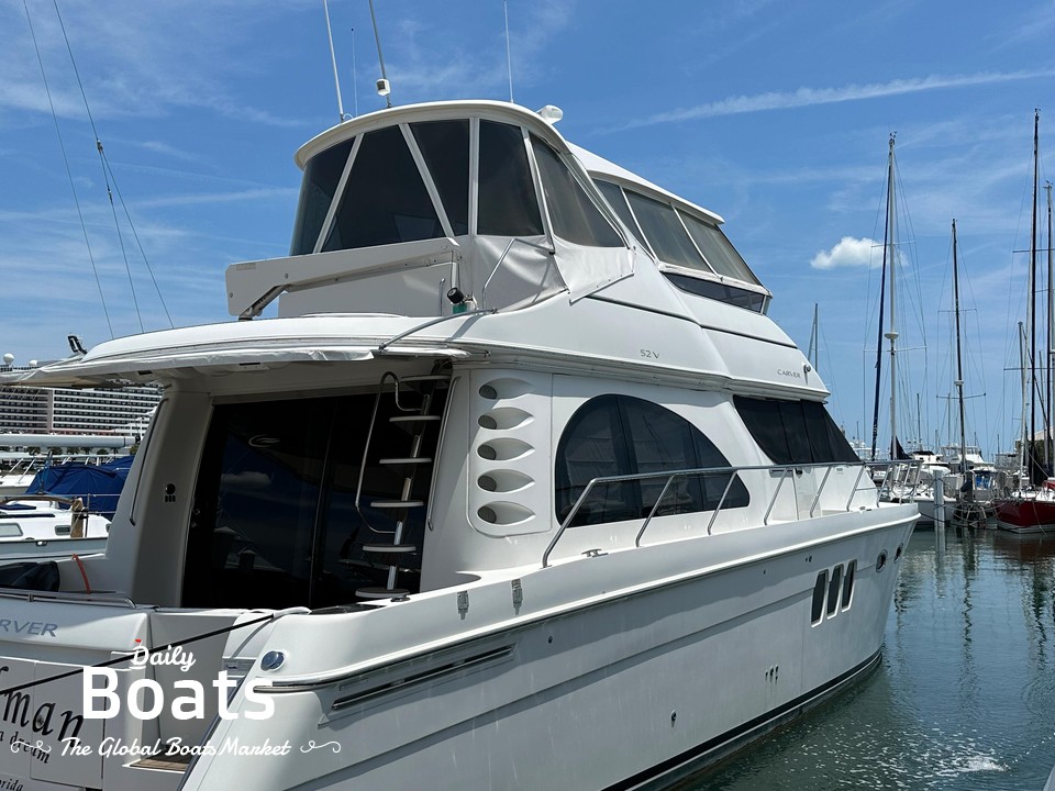 2007 Carver 52 Voyager for sale. View price, photos and Buy 2007 Carver ...