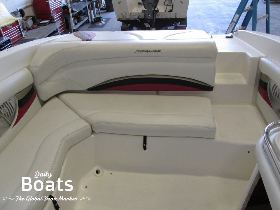 2000 Wellcraft 26 Excalibur for sale. View price, photos and Buy 2000 ...