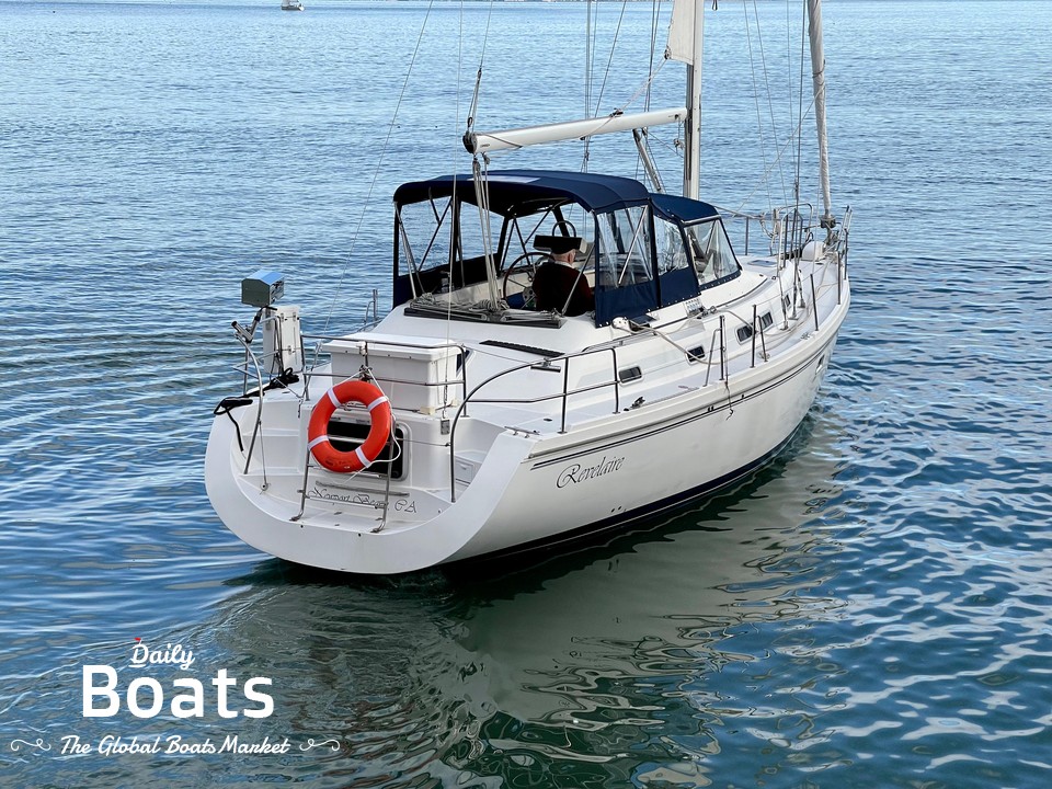 1992 Catalina Morgan 38 Center Cockpit for sale. View price, photos and ...