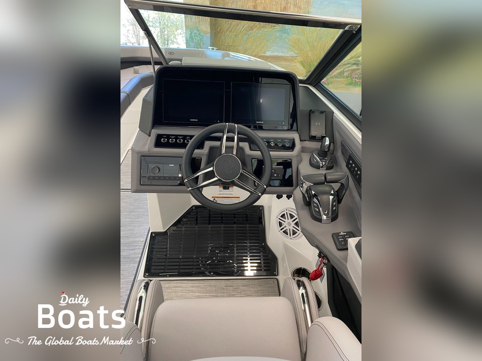2023 Cobalt R8 Outboard for sale. View price, photos and Buy 2023 ...