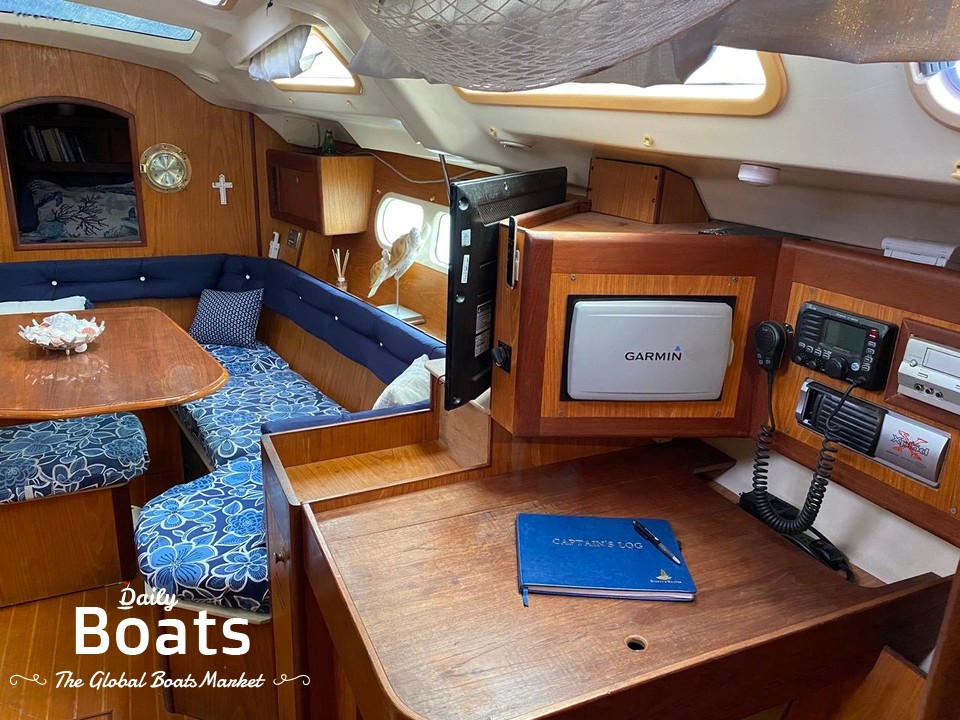 2000 Hunter Passage 420 for sale. View price, photos and Buy 2000 ...