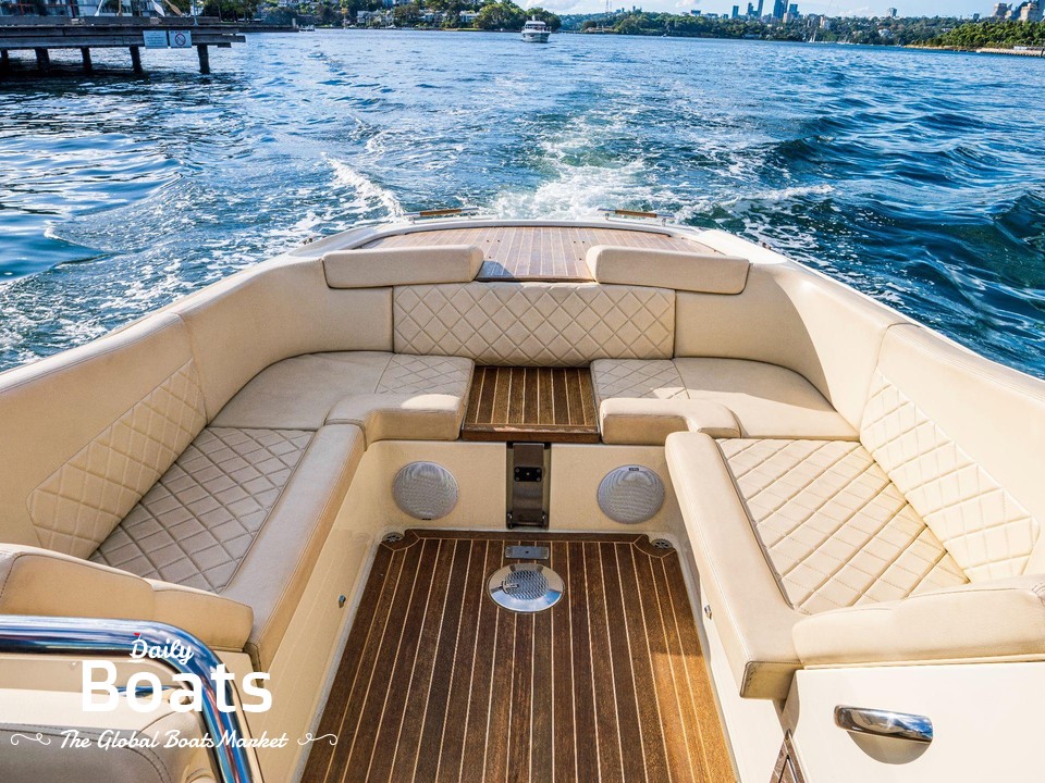 2015 Chris-Craft Launch 32 for sale. View price, photos and Buy 2015 ...