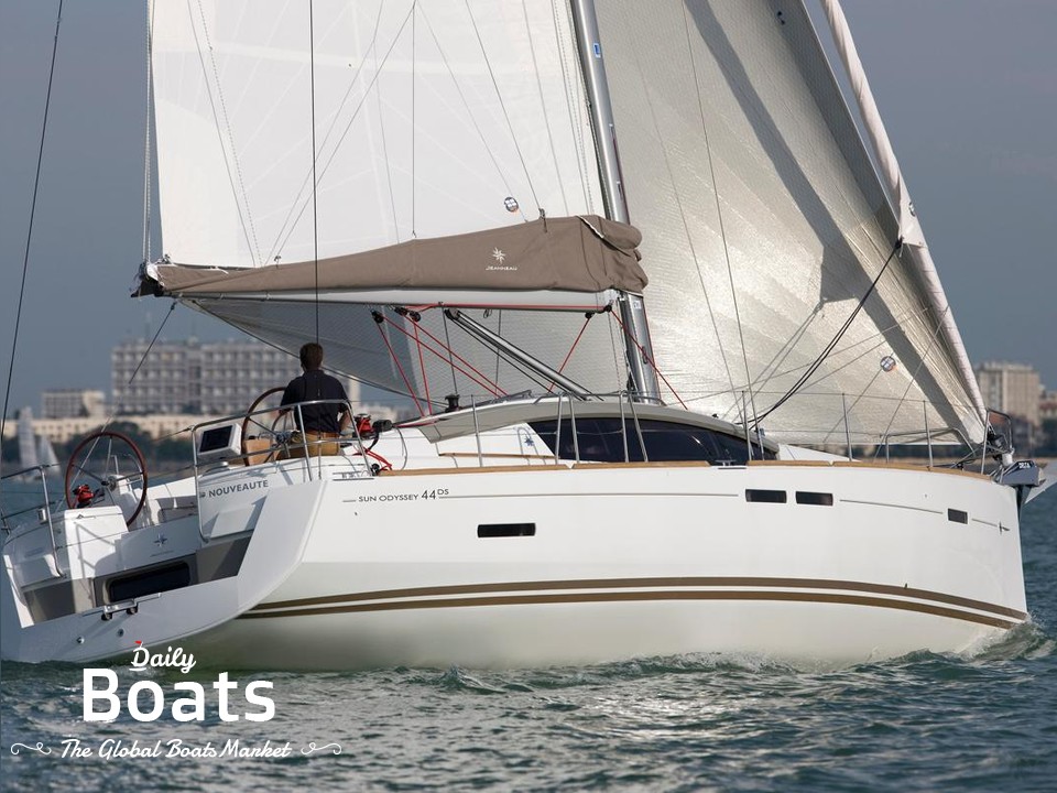 2013 Jeanneau 44 Ds for sale. View price, photos and Buy 2013 Jeanneau ...