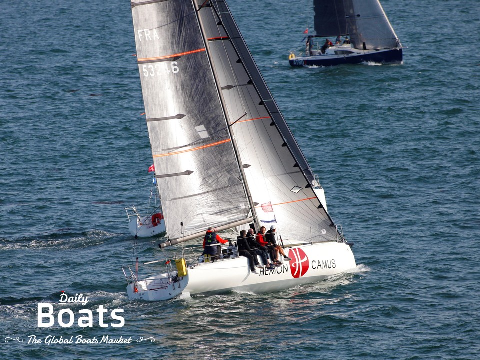 Race boats 300 for sale - Daily Boats