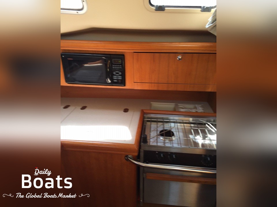 2002 Hunter 356 for sale. View price, photos and Buy 2002 Hunter 356 ...