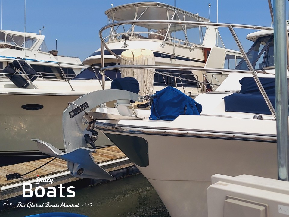 1999 Bayliner 4788 Pilot House Motoryacht for sale. View price, photos ...