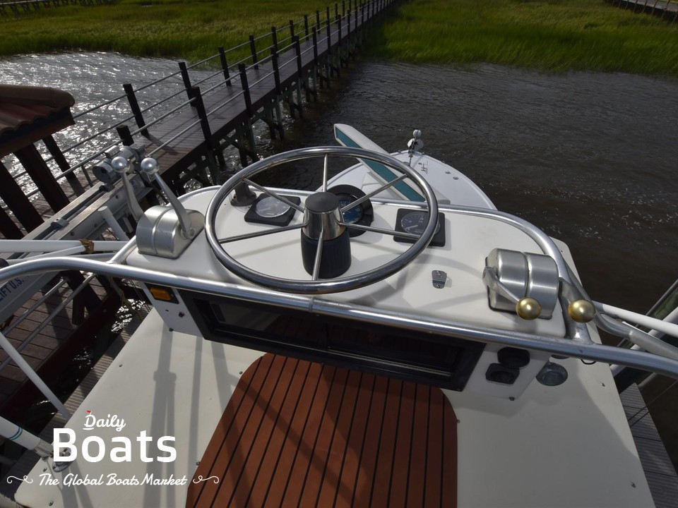 2001 Carolina Classic Express With Marlin Tower for sale. View price ...