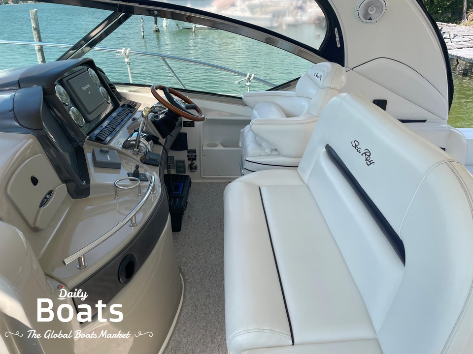 2007 Sea Ray Sundancer 440 à vendre. Voir le prix, les photos et ...