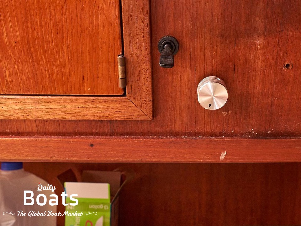 1978 Nordic Esprit 37 for sale. View price, photos and Buy 1978 Nordic ...