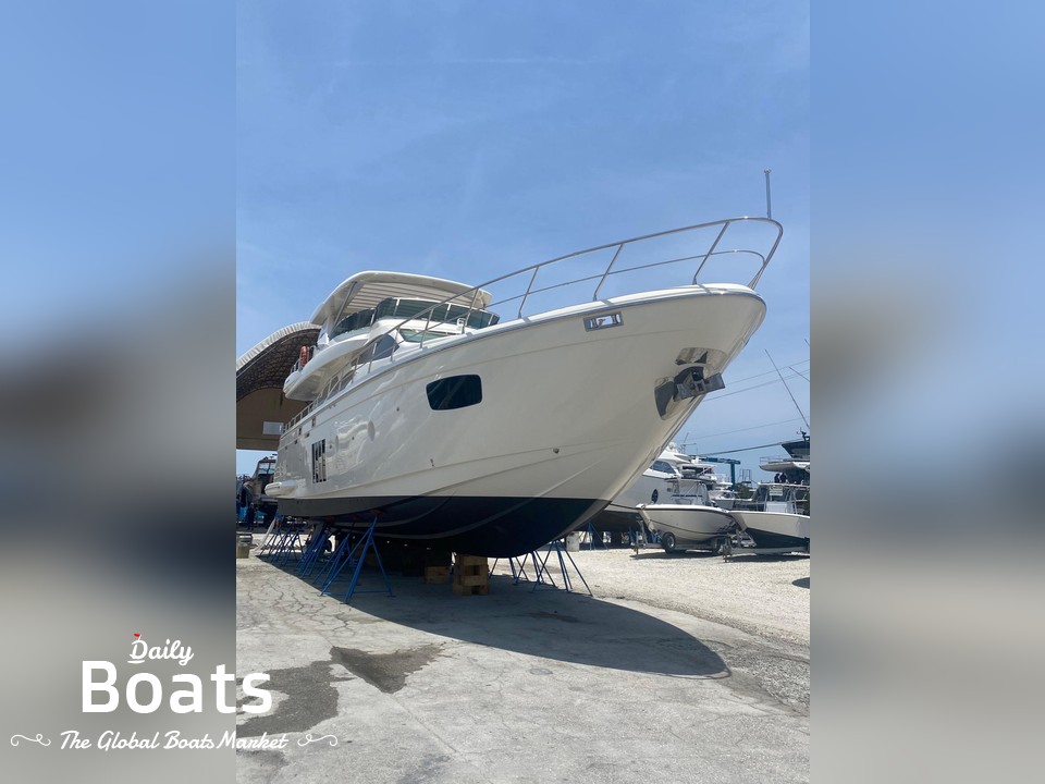 2012 Azimut 78 Fly for sale. View price, photos and Buy 2012 Azimut 78 ...