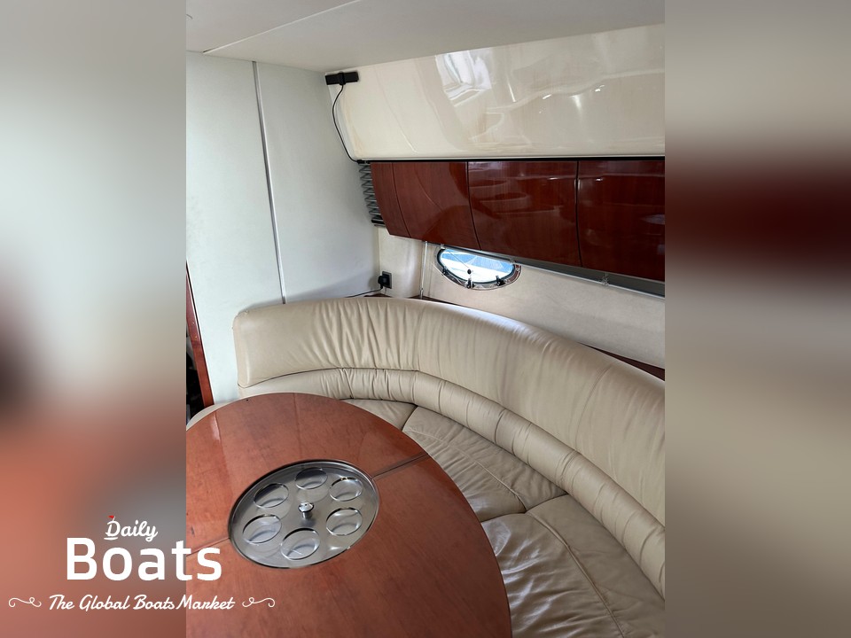 2002 Fairline Targa 40 Express Cruiser for sale. View price, photos and ...