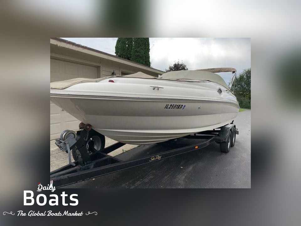 2001 Sea Ray 240 Sundeck for sale. View price, photos and Buy 2001 Sea ...