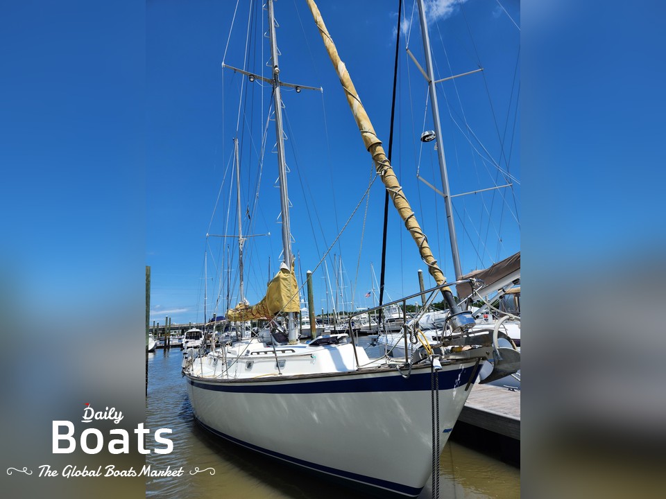 1978 Pearson 424 for sale. View price, photos and Buy 1978 Pearson 424 ...