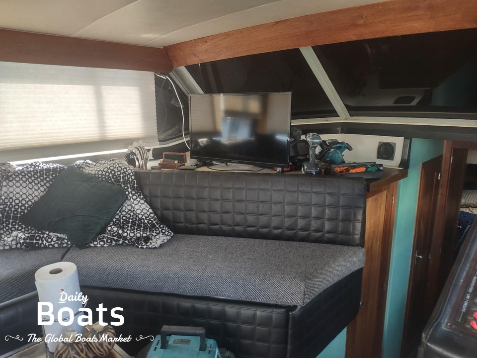 1989 Bayliner 3888 Motoryacht for sale. View price, photos and Buy 1989 ...