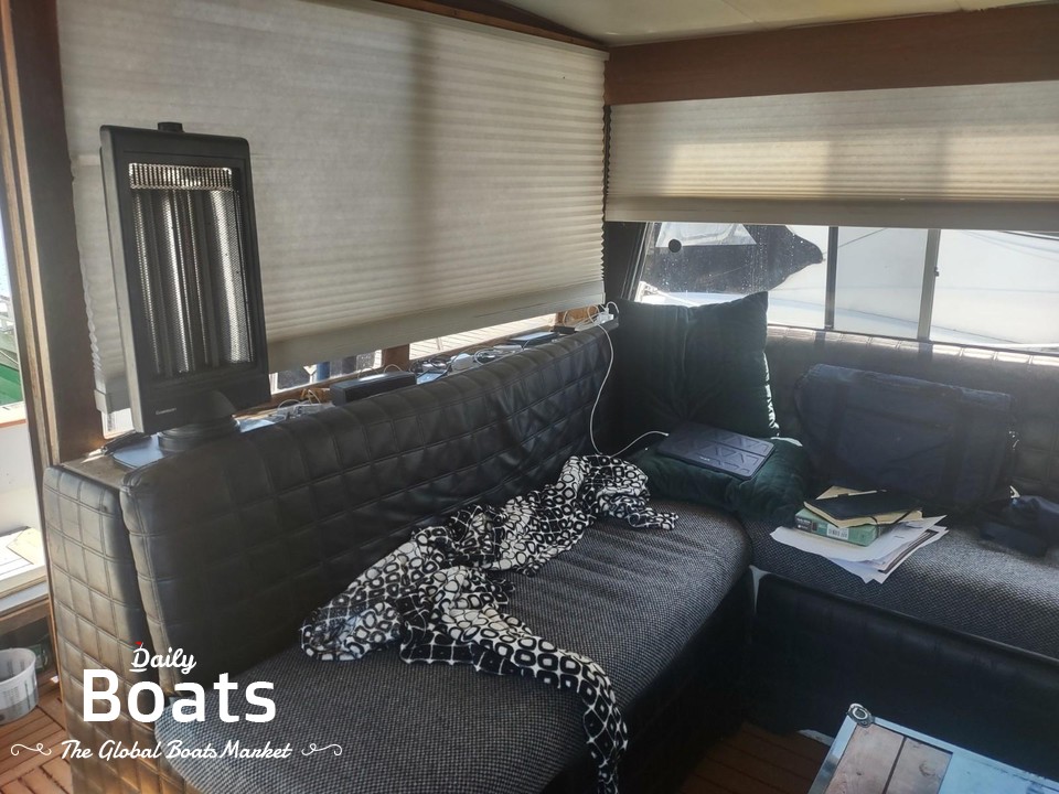 1989 Bayliner 3888 Motoryacht for sale. View price, photos and Buy 1989 ...